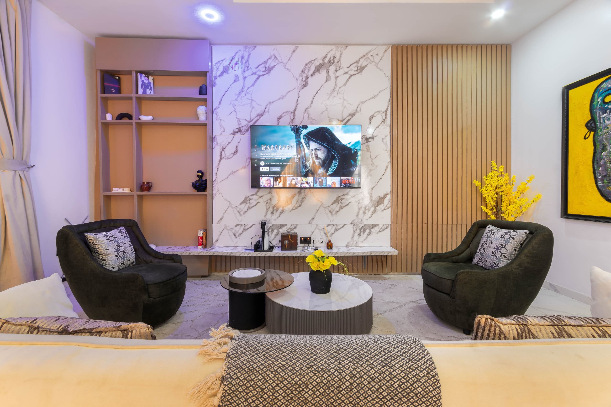 Beautiful 2-bedroom with pool, ps5 and gym (Orbit Dwell) | Freedom way ...